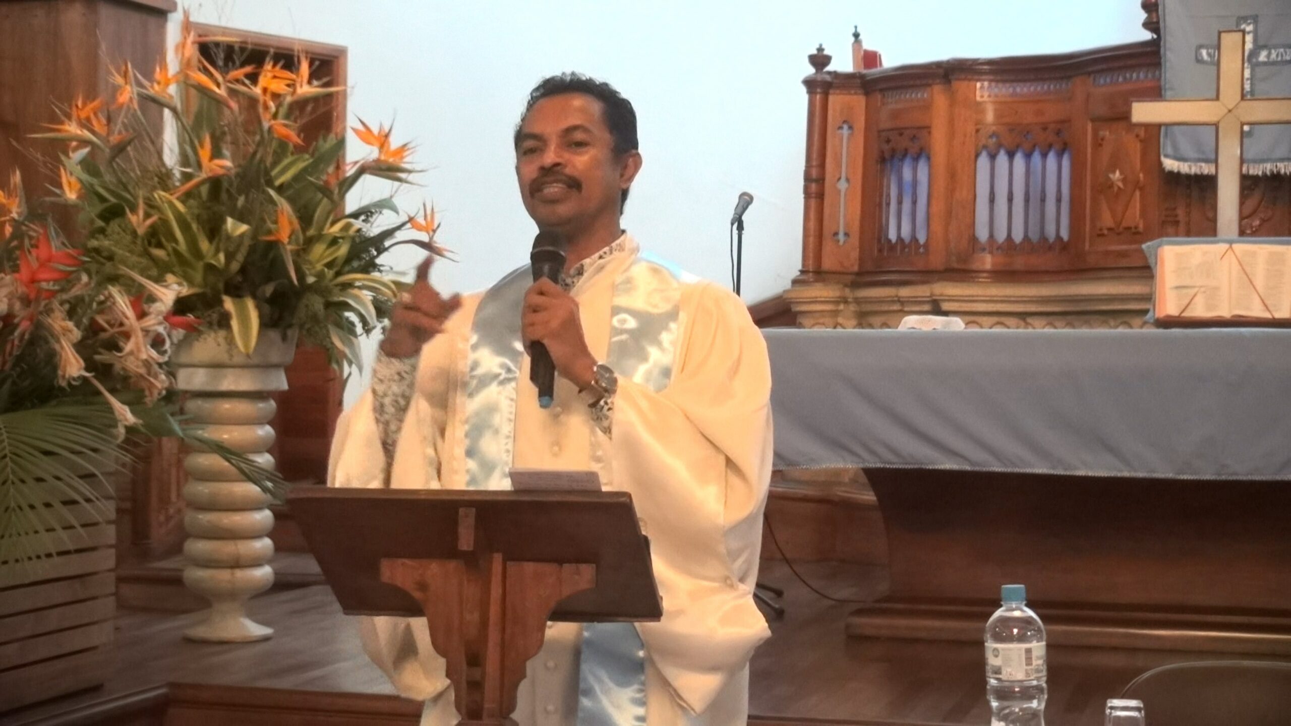 Herinandron'ny Fianakaviana 2024 : Ray Aman-dreny miahy tsara ny ... Herinandron'ny Fianakaviana 2024 : Ray Aman-dreny miahy tsara ny ...